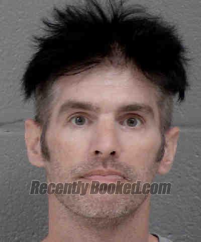 Recent Booking / Mugshot for CHRISTOPHER ROBERT CAPON in Mecklenburg ...