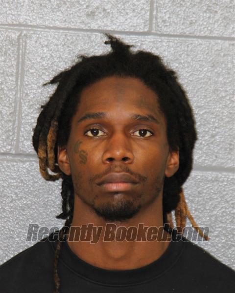 Recent Booking / Mugshot for CORNELIUS SMITH in Mecklenburg County ...