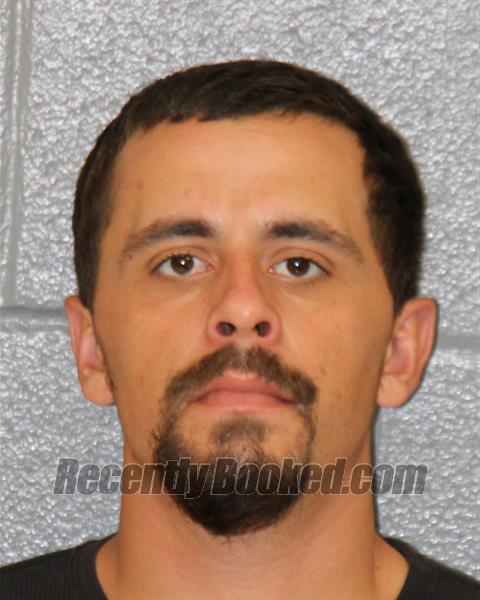 Recent Booking / Mugshot for KEVIN EARL LOCKLEAR in Mecklenburg County ...