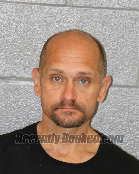 Recent Booking / Mugshot for RONNIE CARSON BEADLES in Mecklenburg ...