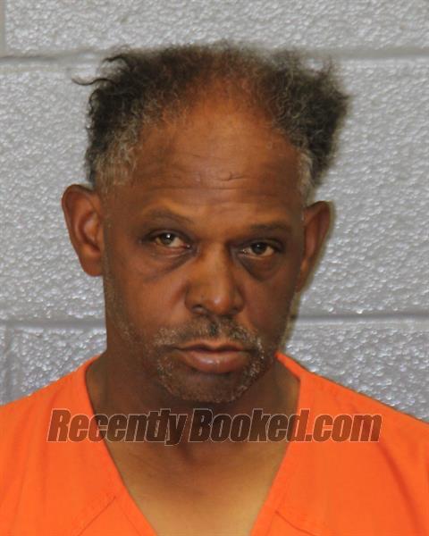 Recent Booking / Mugshot for EDWARD LAMONT FEASTER in Mecklenburg ...