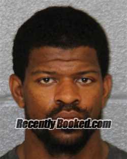 Recent Booking / Mugshot for AMARI DAMON LAWRENCE in Mecklenburg County ...