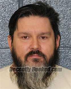 Recent Booking / Mugshot for CHRISTOPHER LESTER SIGMON in Mecklenburg ...