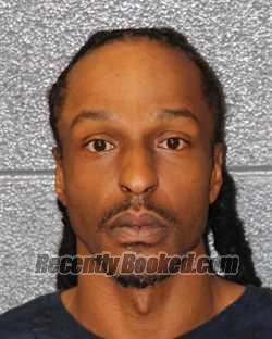 Recent Booking / Mugshot for MONTEZ TRAMON GADDY in Mecklenburg County ...