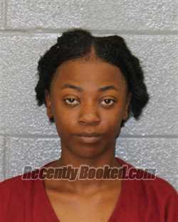 Recent Booking / Mugshot for ARIKA ZHANE COLVIN in Mecklenburg County ...