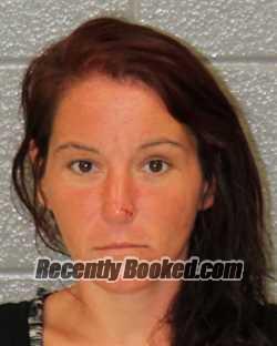 Recent Booking / Mugshot for LAUREN ASHLEY DAVIS in Mecklenburg County ...