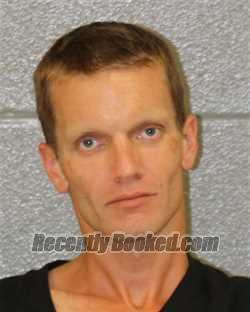 Recent Booking / Mugshot for KEITH B WALTON in Mecklenburg County ...