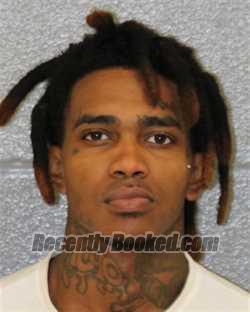 Recent Booking / Mugshot for DANTE WALKER in Mecklenburg County, North ...
