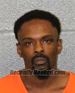 Recent Booking / Mugshot for AARON BIGGS in Mecklenburg County, North ...