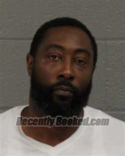 Recent Booking / Mugshot for KENYAN BASHYN WEAKS in Mecklenburg County ...