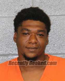 Recent Booking / Mugshot for RASHAUN DELMONTA HARRIS in Mecklenburg ...