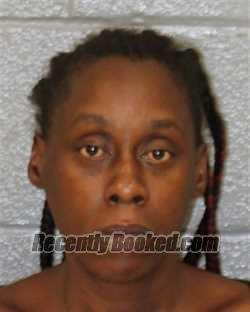 Recent Booking / Mugshot for LAKISHA DEVONNE HUNTER in Mecklenburg ...