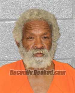 Recent Booking / Mugshot for FULTON TYRONE CUTHBERTSON in Mecklenburg ...