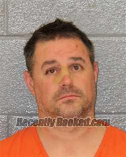 Recent Booking / Mugshot for MICHAEL BRENTON HAWKINS in Mecklenburg ...