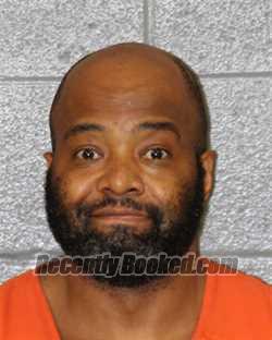 Recent Booking / Mugshot for DENNIS ISSAIH BODDEN in Mecklenburg County ...
