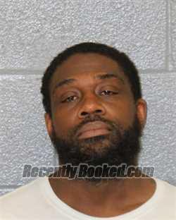 Recent Booking / Mugshot for MARKEITH LAMONT WOODARD in Mecklenburg ...