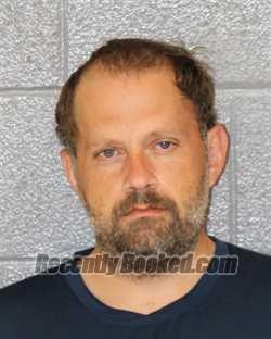 Recent Booking / Mugshot for JUSTIN LEE ROPER in Mecklenburg County ...