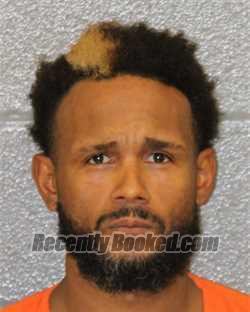 Recent Booking / Mugshot for WILLIAM JAMES GRIER in Mecklenburg County ...