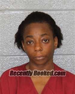 Recent Booking / Mugshot for SAMIA CHAMBERS in Mecklenburg County ...