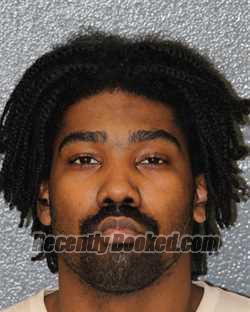 Recent Booking / Mugshot for CRISHTON KHALIEL CURNEY in Mecklenburg ...