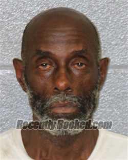 Recent Booking / Mugshot for RODNEY CHRISTOPHER THOMAS in Mecklenburg ...