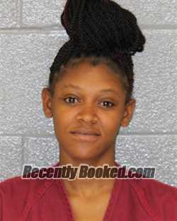 Recent Booking / Mugshot for DANAIJA DEON ALLEN in Mecklenburg County ...