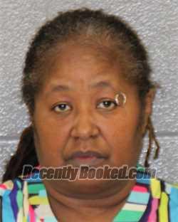 Recent Booking / Mugshot for STEPHANIE DENISE RUTLEDGE in Mecklenburg ...