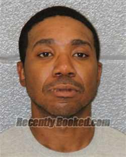 Recent Booking / Mugshot for BRIAN JEROME WHITE in Mecklenburg County ...