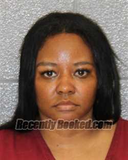 Recent Booking / Mugshot for TIFFANY-MARIE DANIELLE NEAL in Mecklenburg ...
