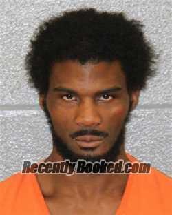 Recent Booking / Mugshot for ALEXIS LAMONT SMITH in Mecklenburg County ...