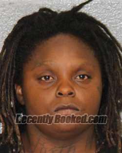 Recent Booking / Mugshot for JASMINE LENOR TANNER in Mecklenburg County ...