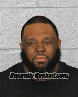 Recent Booking / Mugshot for CHRISTOPHER HAMPTON in Mecklenburg County ...