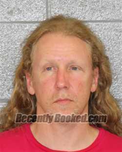 Recent Booking / Mugshot for TRAVIS WADE COCHRAN in Mecklenburg County ...