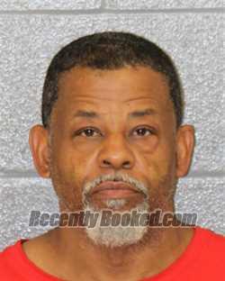 Recent Booking / Mugshot for GREGORY LOVETTE HOLMES in Mecklenburg ...