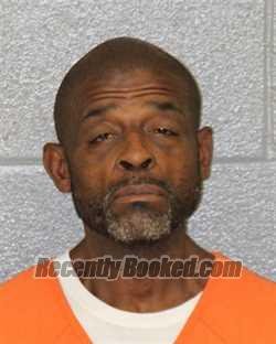 Recent Booking / Mugshot for DONALD RUSSELL SANDERS in Mecklenburg ...