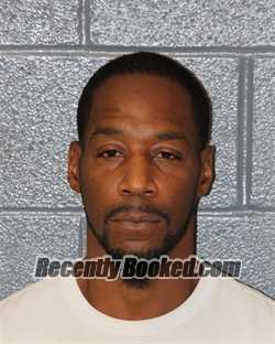 Recent Booking / Mugshot for ANTONIO PATTERSON in Mecklenburg County ...