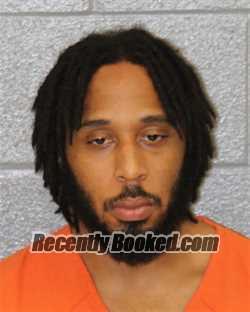 Recent Booking / Mugshot for ADRIAN DOMINIQUE BLACK in Mecklenburg ...