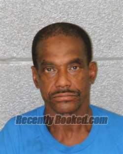 Recent Booking / Mugshot for KENNETH DARRELL ROBINSON in Mecklenburg ...