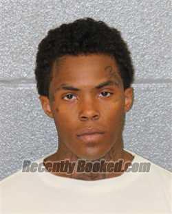 Recent Booking / Mugshot for JAYLEN ALEXANDER STEPHENS in Mecklenburg ...