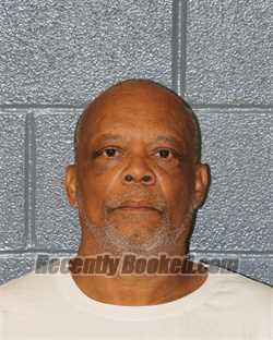 Recent Booking / Mugshot for JOE THOMAS MILLER in Mecklenburg County ...