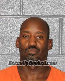 Recent Booking / Mugshot for MARK EMMANUEL MCCOLLOUGH in Mecklenburg ...