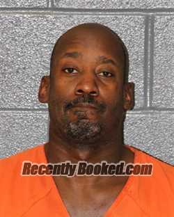 Recent Booking / Mugshot for MARK EMMANUEL MCCOLLOUGH in Mecklenburg ...