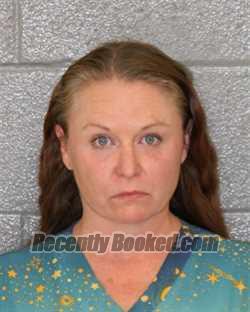 Recent Booking / Mugshot for JAMIE LEE WALKER in Mecklenburg County ...