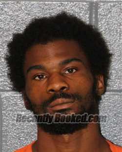 Recent Booking / Mugshot for ALEXIS LAMONT SMITH in Mecklenburg County ...