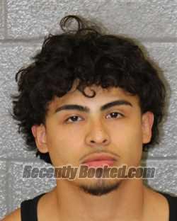 Recent Booking / Mugshot for ALEXANDER ROBLES in Mecklenburg County ...