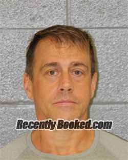 Recent Booking / Mugshot for MICHAEL HARPER in Mecklenburg County ...