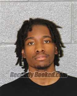 Recent Booking / Mugshot for KYRON DJUAN JONES in Mecklenburg County ...