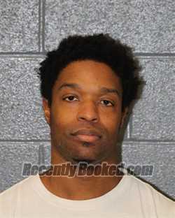 Recent Booking / Mugshot for STERLING RASHED MACK in Mecklenburg County ...