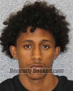 Recent Booking / Mugshot for BOBBY JERMAINE CURRY in Mecklenburg County ...