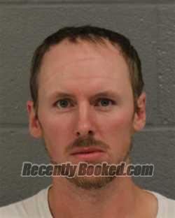 Recent Booking / Mugshot for JUSTIN ADAM WILES in Mecklenburg County ...